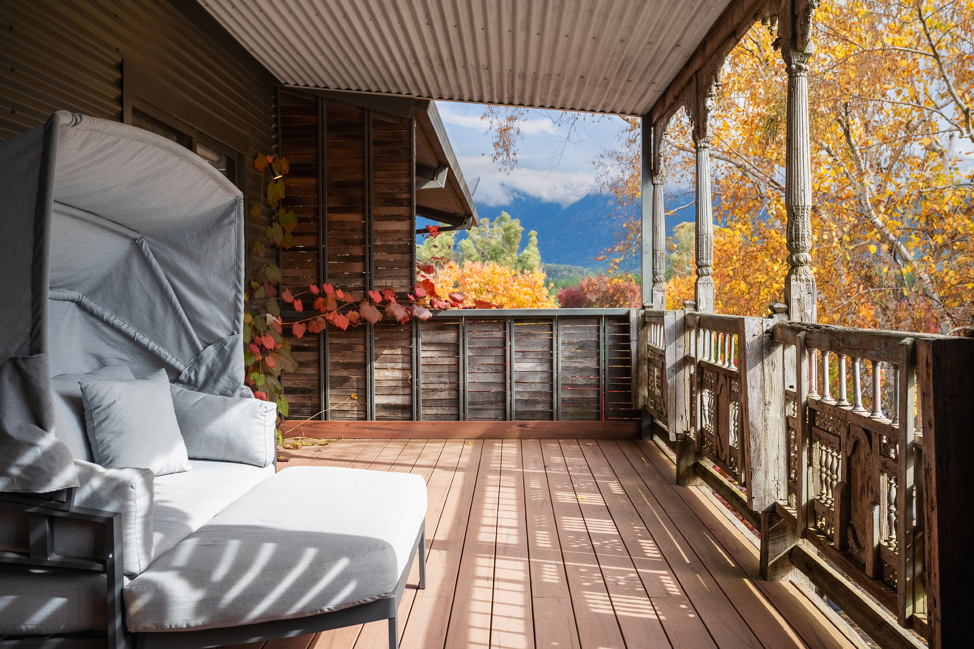 Our Story - Feathertop Winery